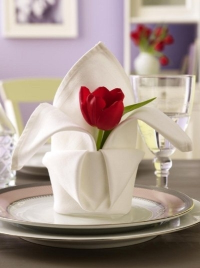 The Incredible Napkin Creations | YourTablecloth